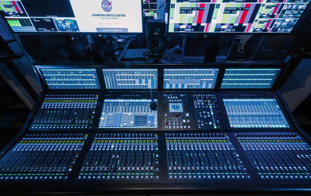 美国休斯顿约翰逊航天中心（NASA）使用 Solid State Logic System T 播出调音台 - 新闻 - 传新科技有限公司