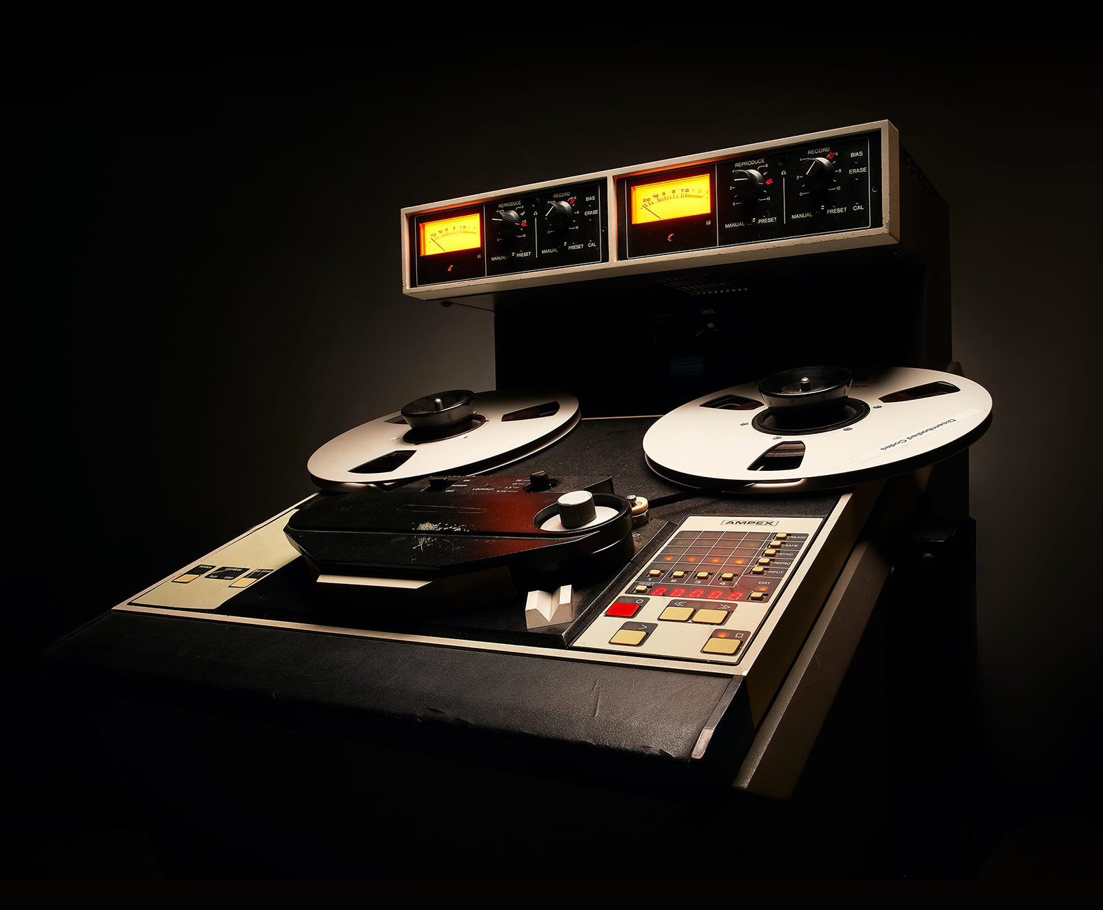 UAD Ampex ATR-102 Mastering Tape Recorder - 效果插件 - 传新科技有限公司